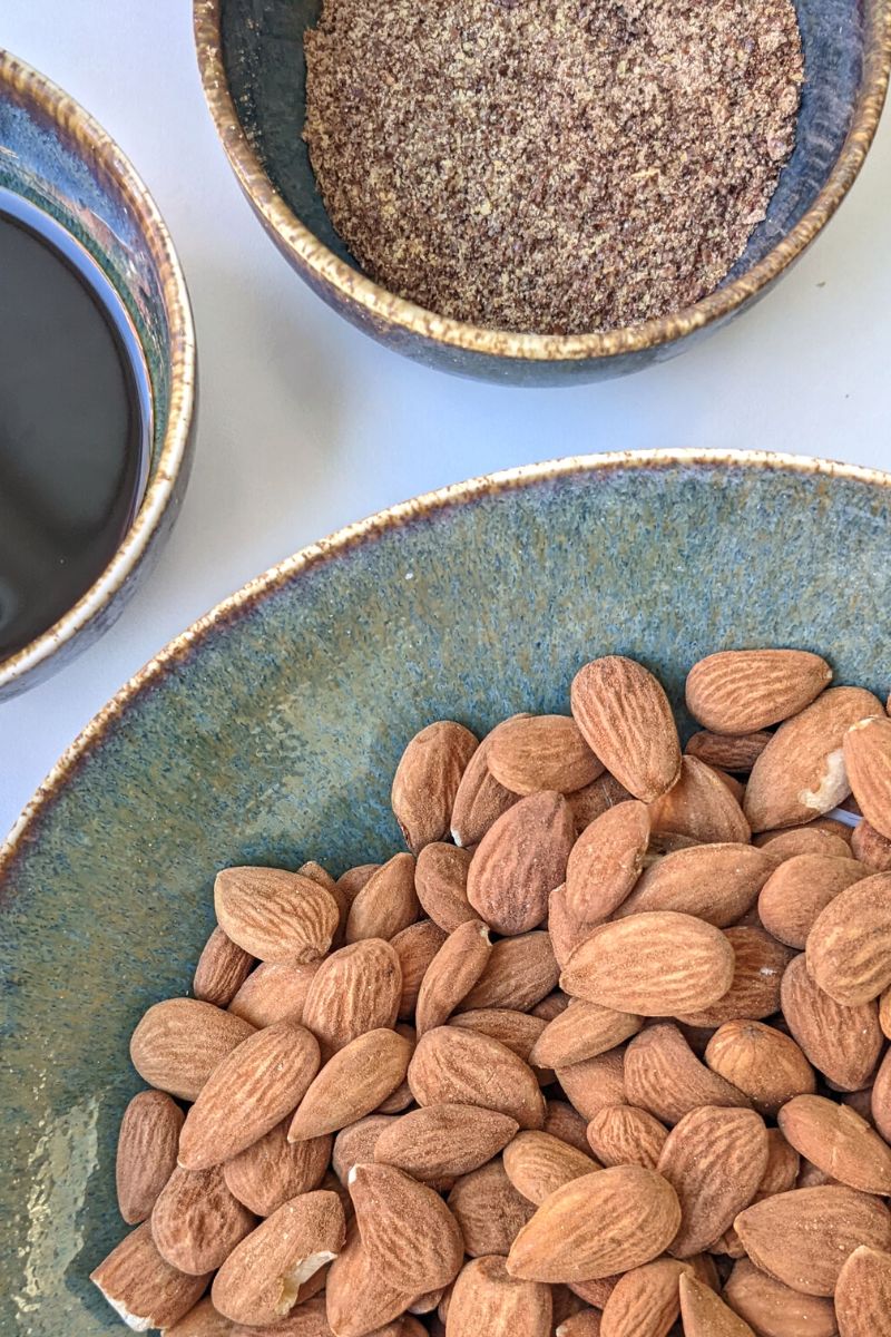 Super Εasy Raw Almond Bites (Sugar-Free) - Greek Appetite